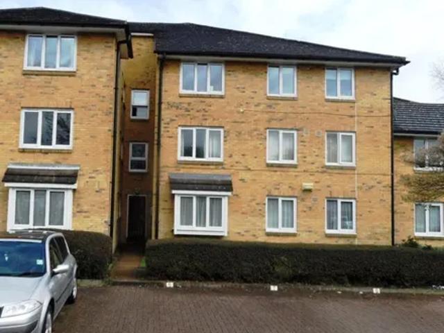 Keswick Court, London, SE13 7XQ, United Kingdom | 2 bed apartment for rent #8584386 | Rentberry