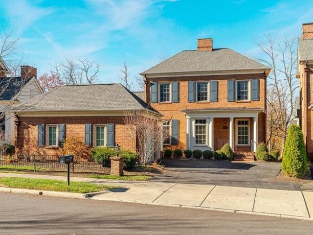 Keswick Dr, New Albany, Home For Sale