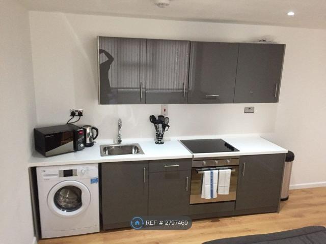 Keswick House, Leicester LE1, 2 bed flat to rent, £1,200 pcm | PrimeLocation