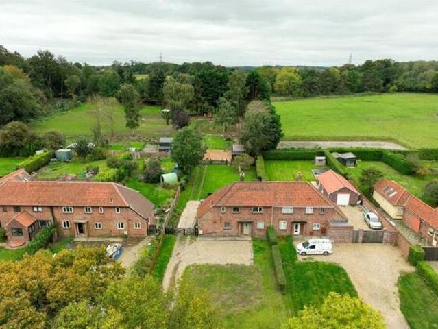 Keswick, Low Road, Norwich, 3 Bedroom Semi detached