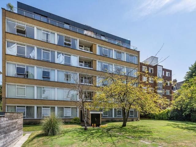 Keswick Road, London SW15 2 bed flat to rent £2,500 pcm £577 pw