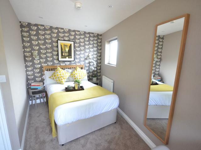 Ketton Close, Luton, Bedfordshire LU2, Room to rent, £700 pcm | PrimeLocation