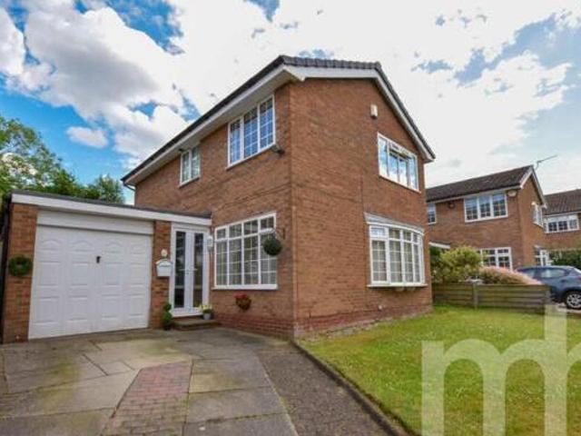 Kettleshulme Way, Poynton, 3 Bedroom Detached
