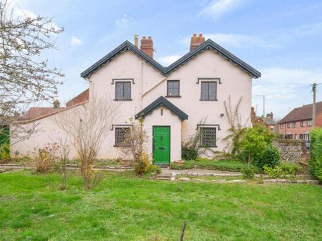 Ketts Hill, Norwich, 3 Bedroom Semi detached
