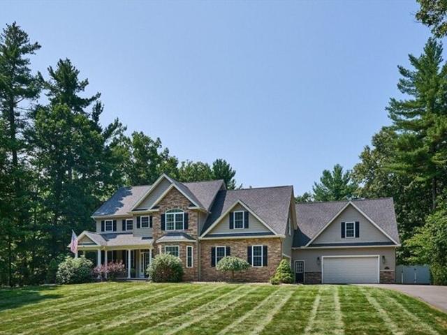 Kevin Dr, Southampton, Home For Sale