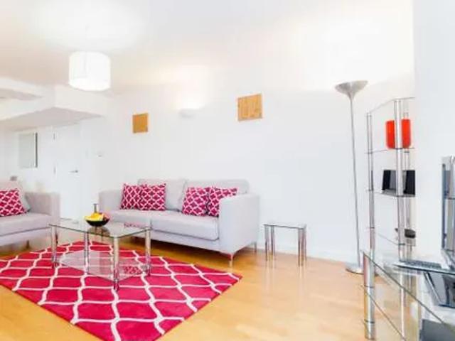 Kew Bridge Court, Strand on the Green, London, W4 3AE, United Kingdom | 2 bed apartment for rent #154607780 | Rentberry