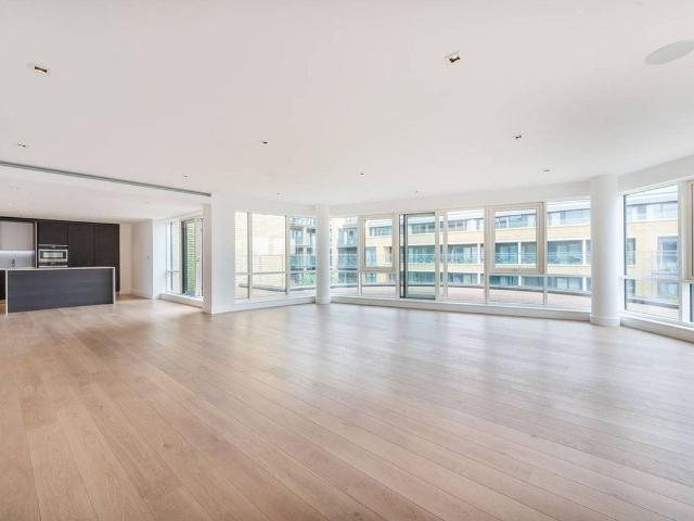 Kew Bridge Road, Brentford TW8, 3 bed penthouse to rent, £7,000 pcm | PrimeLocation