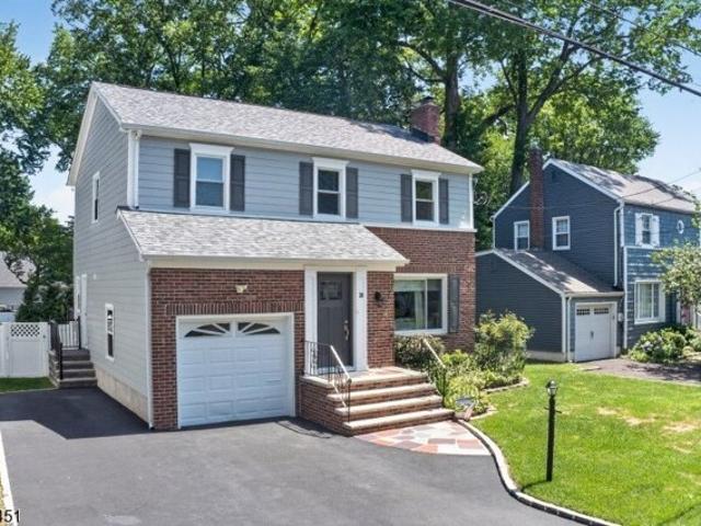 Kew Dr, Springfield, Home For Sale