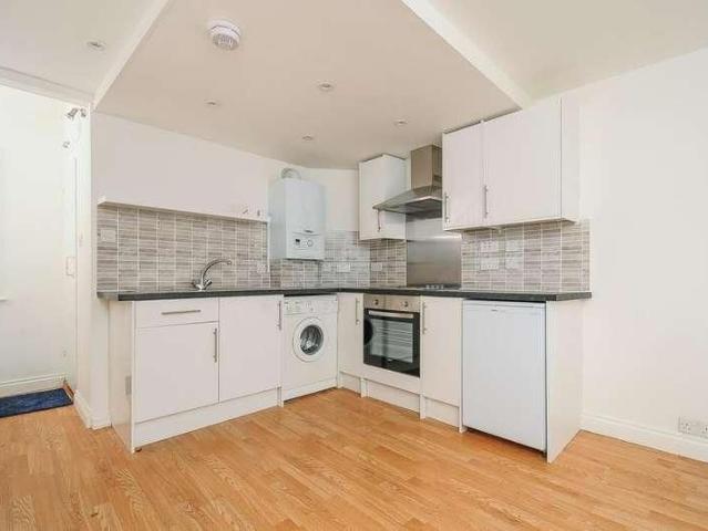 Kew Road, Richmond, TW9
