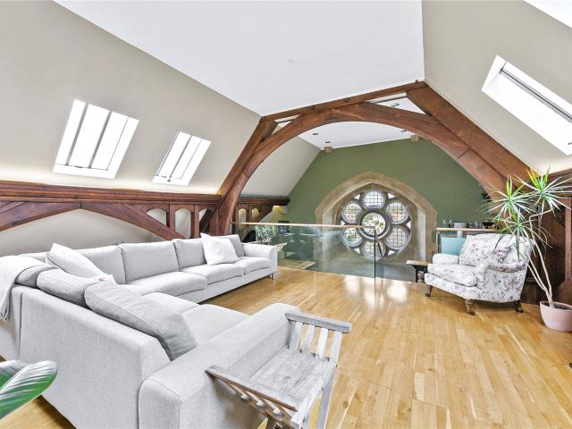 Kew Road, Richmond, TW9