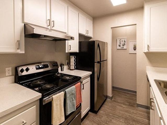 KEYWAY APARTMENTS 2 Bed 1 Bath A