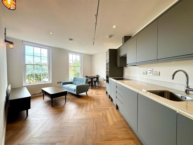 Key Hill, Birmingham B18, 1 bed flat to rent, £875 pcm | PrimeLocation