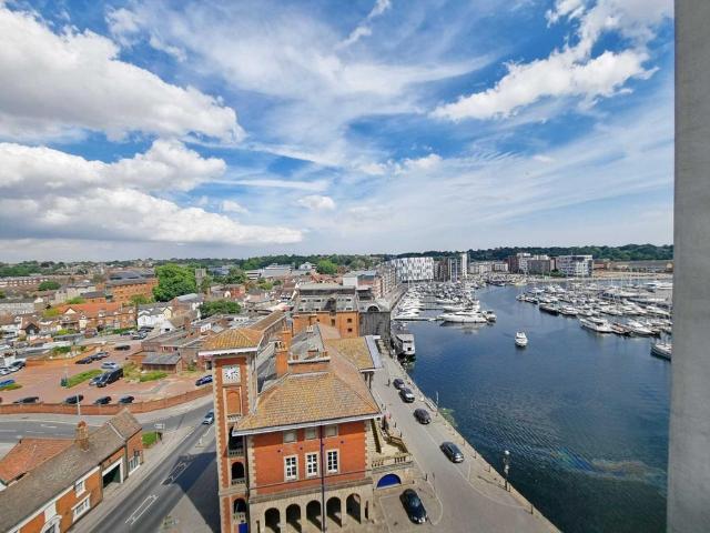 Key Street, Ipswich 2 bed apartment to rent £1,195 pcm £276 pw