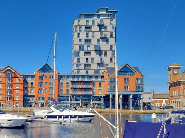 Key Street, Ipswich 2 bed apartment to rent £1,295 pcm £299 pw