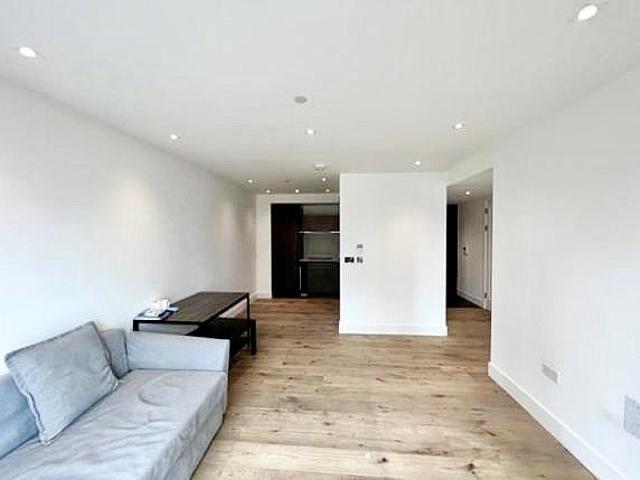 Keybridge Capital, 7A Exchange Gardens, London SW8, 1 bed flat to rent, £3,250 pcm | PrimeLocation