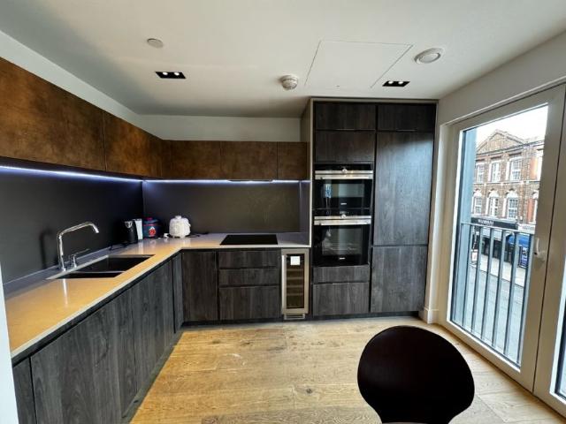 Keybridge House, 2 Exchange Gardens, London SW8, 1 bed flat to rent, £2,817 pcm | PrimeLocation