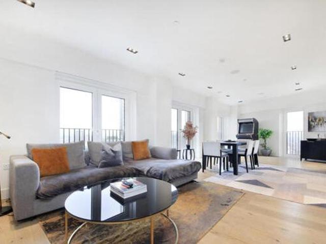 Keybridge Tower, Exchange Gardens, 3 Bedroom Flat