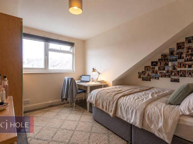 Keys Avenue, Horfield, Bristol, BS7 5 bed terraced house to rent £3,250 pcm £750 pw