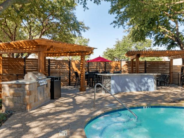 Keystone Falls Apartment Homes 2 Bedroom Apartment for Rent at 3653 Timberglen Rd, Dallas, TX 75287