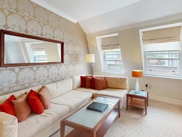 Khops, Bow Lane, St Paul's, London, EC4M 9EB, United Kingdom | 2 bed apartment for rent #154573528 | Rentberry
