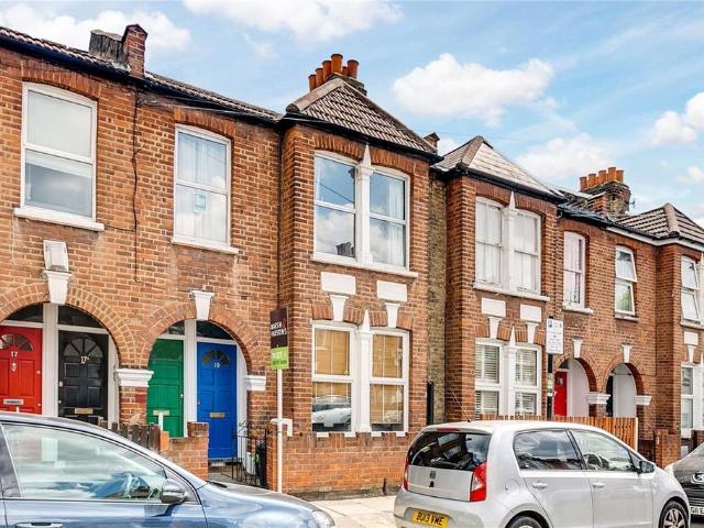 Khartoum Road, London SW17 1 bed flat to rent £2,000 pcm £462 pw