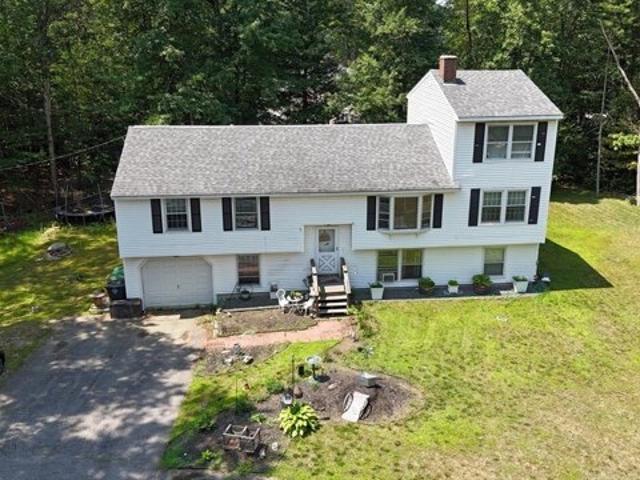 Kim Dr, Nashua, Home For Sale