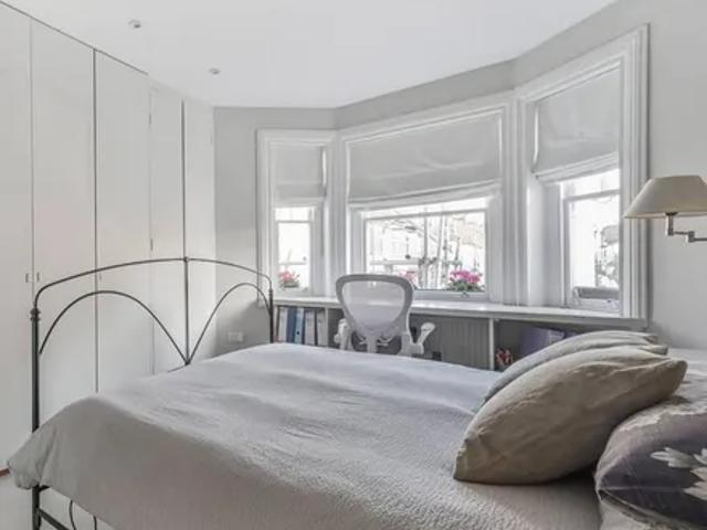 Kimbell Gardens, London, SW6 6QQ, United Kingdom | 2 bed apartment for rent #140399972 | Rentberry