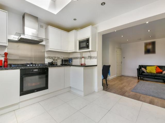 Kimberley Road, Croydon CR0, 3 bed property to rent, £2,350 pcm | PrimeLocation