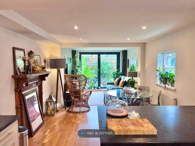Kimberley Road, London SW9, 1 bed flat to rent, £2,500 pcm | PrimeLocation