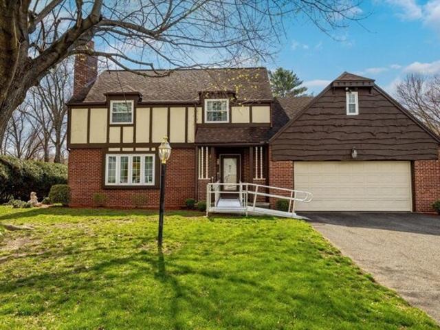 Kimberly Dr, South Hadley, Home For Sale