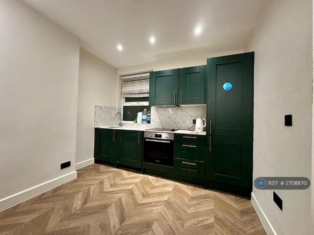 Kimberly Gardens, London, N4 1 bed flat to rent £1,720 pcm £397 pw