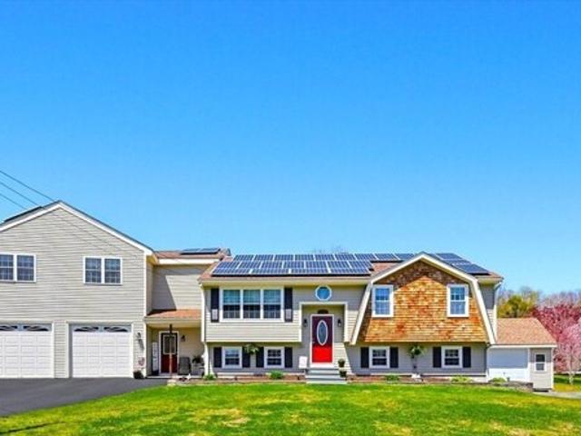 Kimberly Ln, Blackstone, Home For Sale