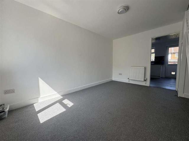 Kimbolton Close, Freshbrook, Swindon, SN5