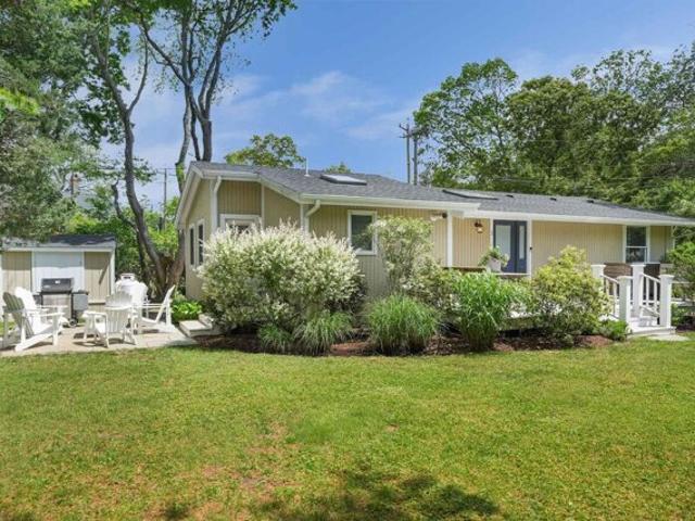 Kims Way, Oak Bluffs, Home For Sale