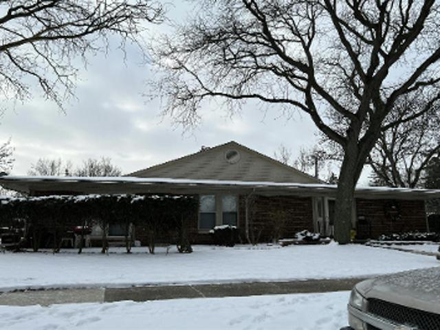 Kinyon St # 23