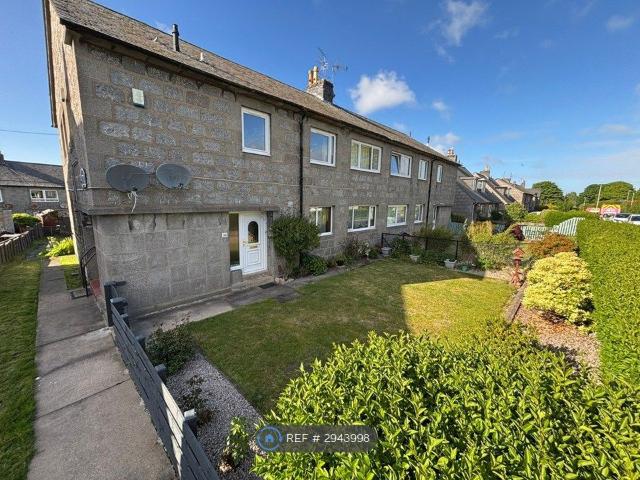 Kincorth Place, Aberdeen AB12, 3 bed flat to rent, £975 pcm | PrimeLocation