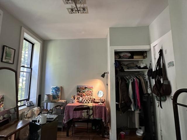 Kind tidy roommate with a sweet kitty!
