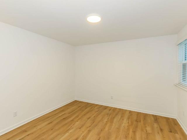 King and Co Charleston 1 Bedroom Apartment for Rent at 363 King St, Charleston, SC 29401