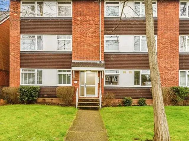 King Charles' Road, London, KT5 8NY, United Kingdom | 2 bed apartment for rent #140656996 | Rentberry