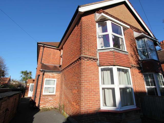 King Edward Avenue