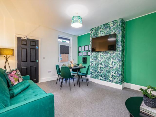 King Edward Road, Nuneaton, CV11 4BQ