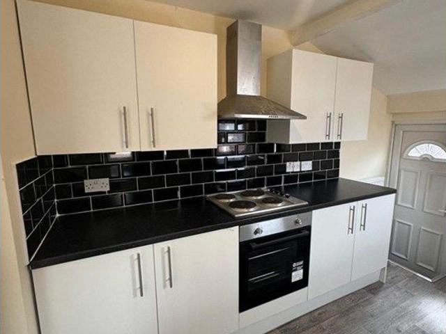 King Edward Street, Gateshead NE8, 3 bed flat to rent, £695 pcm | PrimeLocation