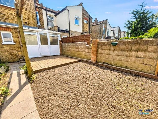 King Edwards Road, Enfield EN3, 4 bed terraced house to rent, £2,300 pcm | PrimeLocation