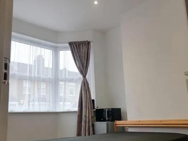 King Edward's Road, London, EN3 7DA, United Kingdom | 1 bed house for rent #141082199 | Rentberry