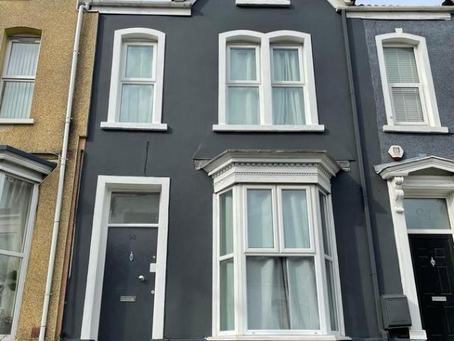 King Edwards Road, Swansea SA1, 6 bed shared accommodation to rent, £450 pcm | PrimeLocation