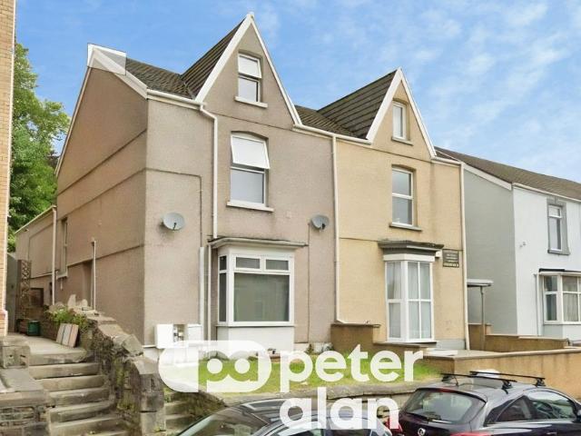 King Edwards Road, Swansea SA1, 3 bed flat to rent, £1,150 pcm | PrimeLocation