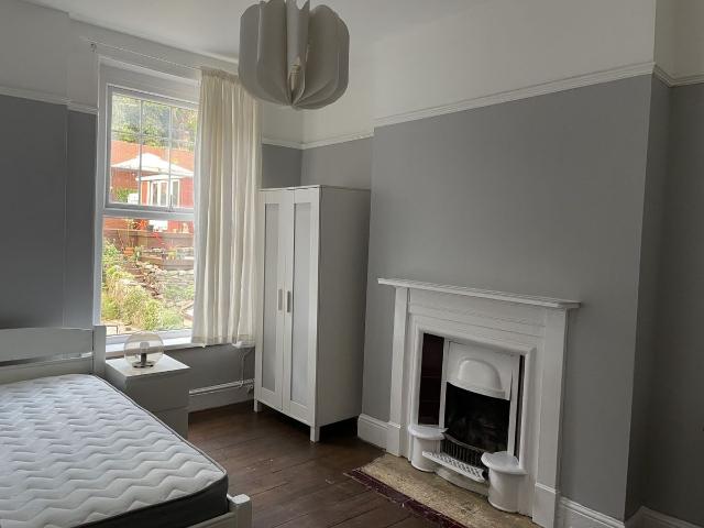King Edwards Road, Swansea SA1, 3 bed shared accommodation to rent, £550 pcm | PrimeLocation