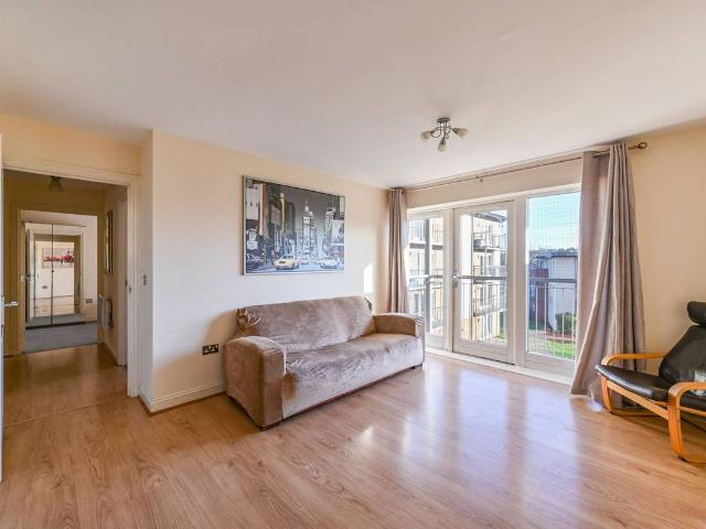 King George Crescent HA0, Wembley, 2 bed flat to rent, £2,200 pcm | PrimeLocation