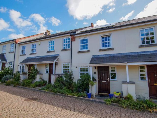King George Gardens, Chichester PO19, 2 bed semi detached house to rent, £1,350 pcm | PrimeLocation