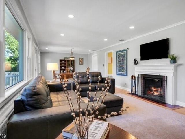 King George Rd, Bernards Twp, Home For Sale